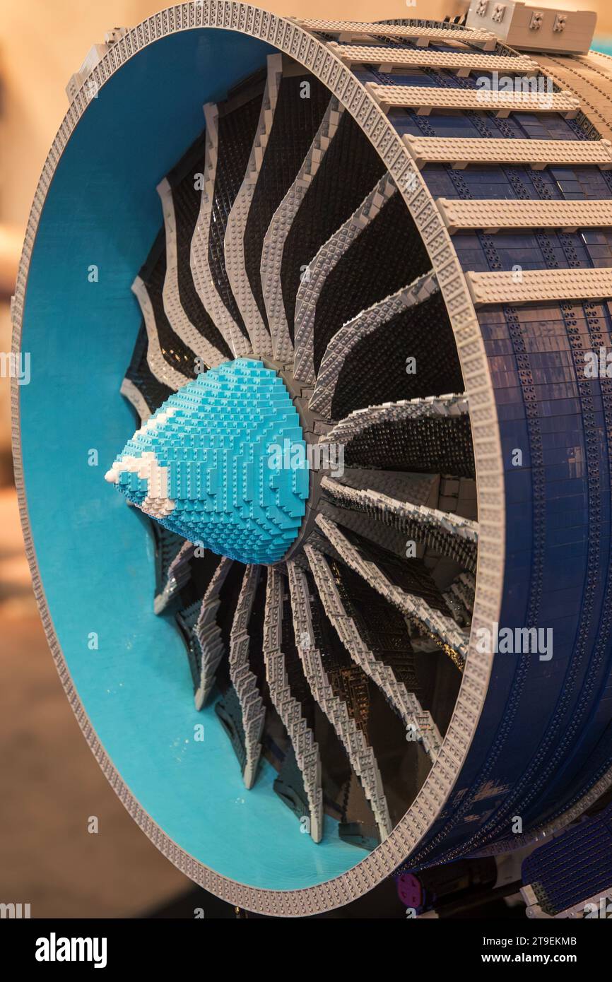 Leap engine hi-res stock photography and images - Alamy