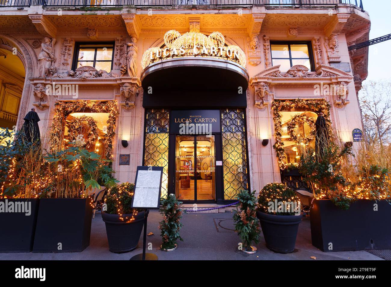 The Lucas Carton restaurant is a true institution of gastronomic ...