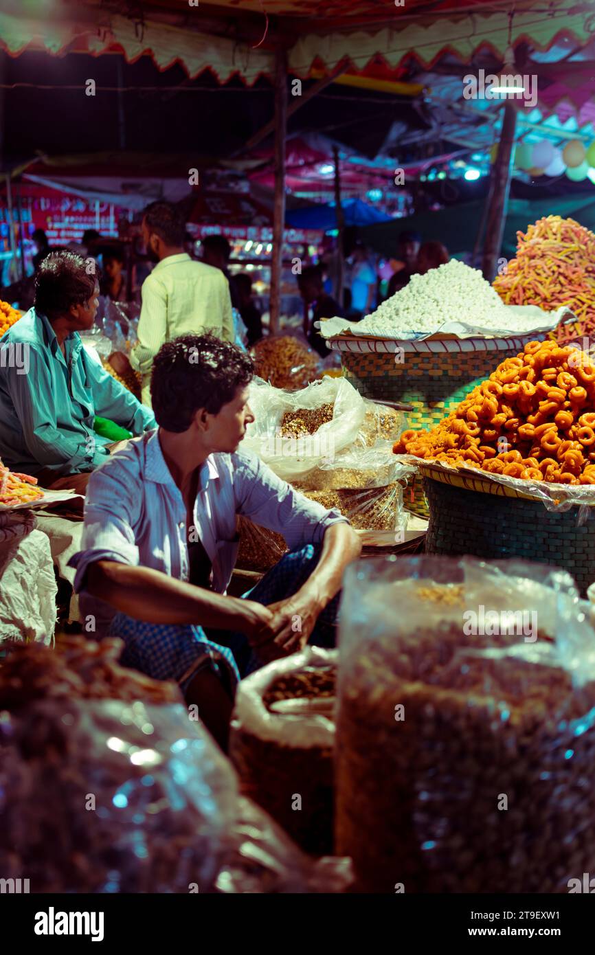 Bangladesh sweets hi-res stock photography and images - Alamy