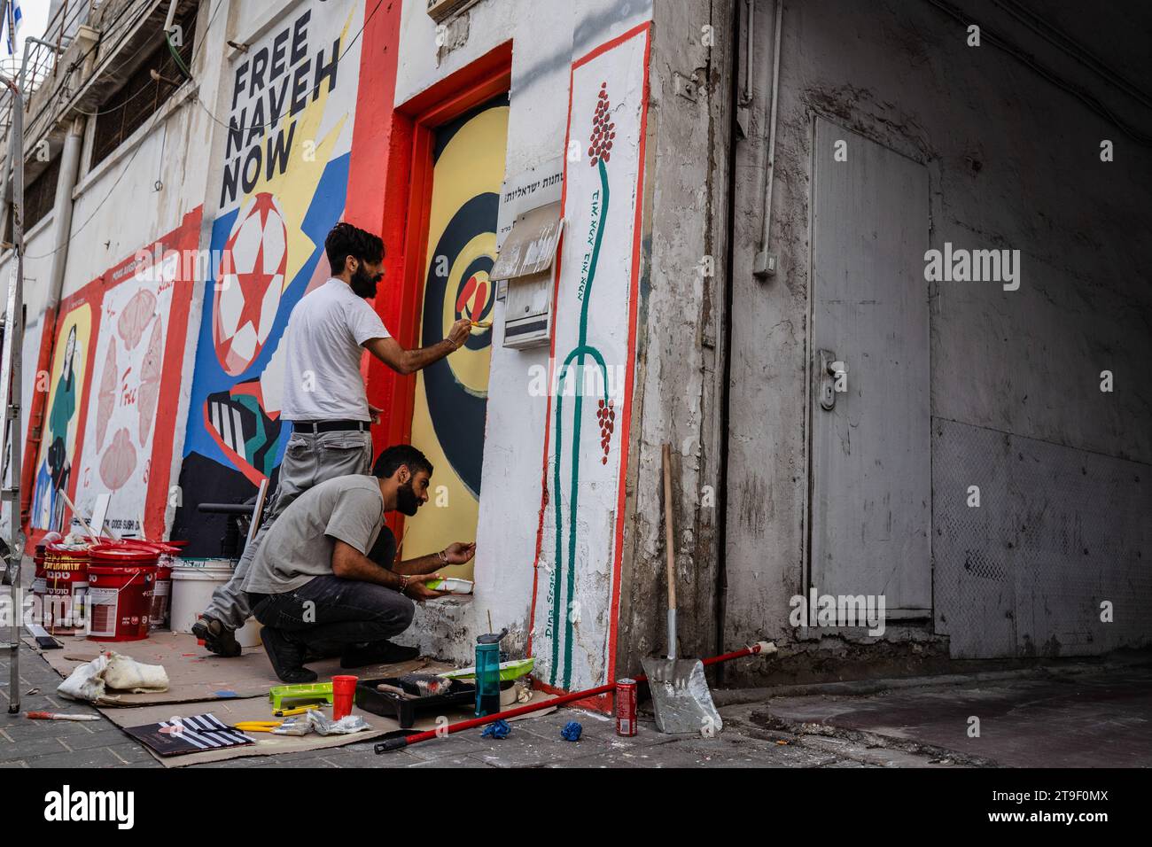 Tel Aviv, Israel. 22nd Nov, 2023. Artists seen painting murals about children being held hostage ...