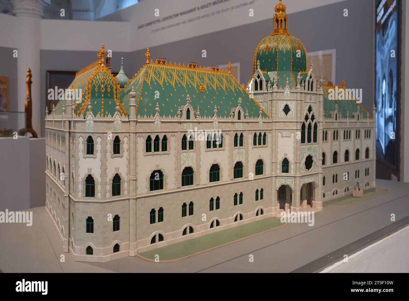Budapest, Ungarisches Museum für Kunstgewerbe von Ödön Lechner 1896 ...