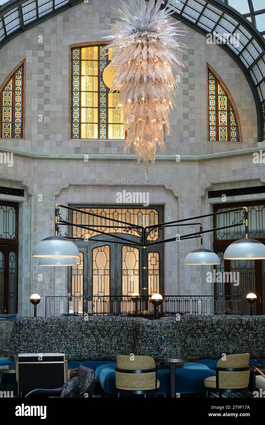 Budapest, Gresham Palace, Zsigmond Quittner 1905-1907 // Budapest, Gresham Palace, Zsigmond ...