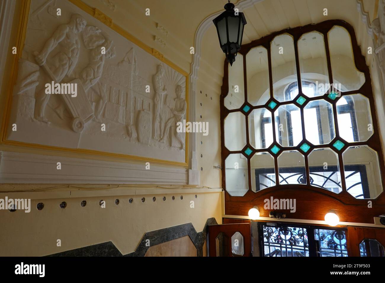 Budapest, Visegrádi utca 29, Spitzer-Haus, Architekt József Klinger ...