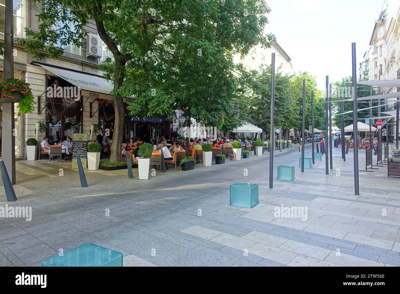 Budapest, Egyetem ter, Stadtgestaltung // Budapest, Egyetem ter, Public ...