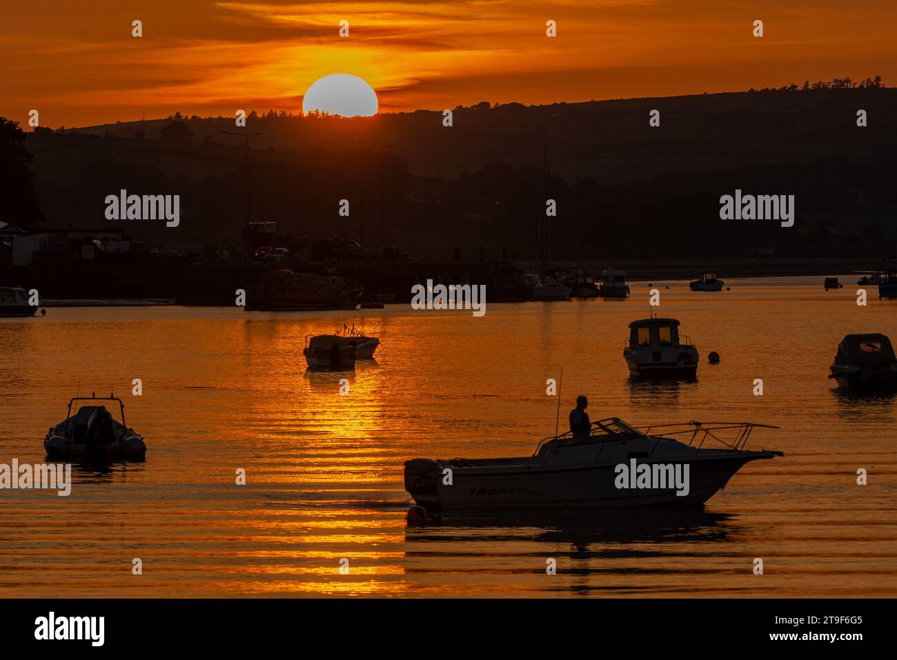 Courtmacsherry, West Cork, Ireland. 9th Sept, 2023 The sun sets ...