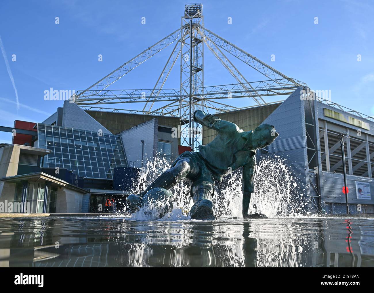 Tom Finney Splash Statue ahead of the match, during the Sky Bet ...