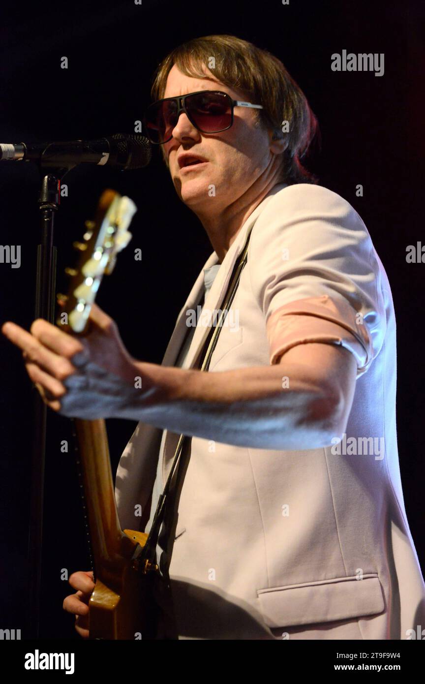 Ash sanger hi-res stock photography and images - Alamy