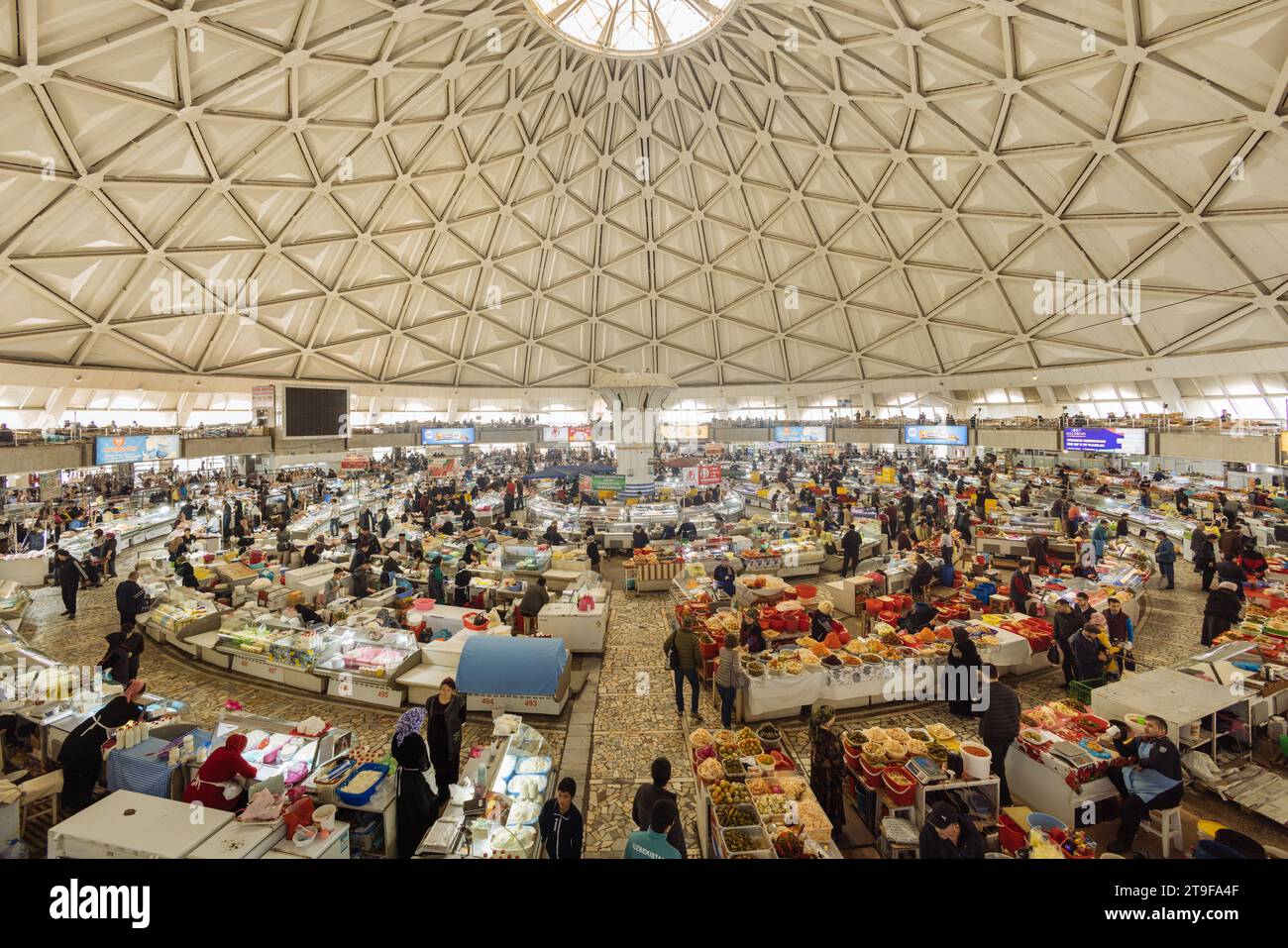 Interior of Chorsu Bazaar market in Tashkent Uzbekistan Stock Photo - Alamy