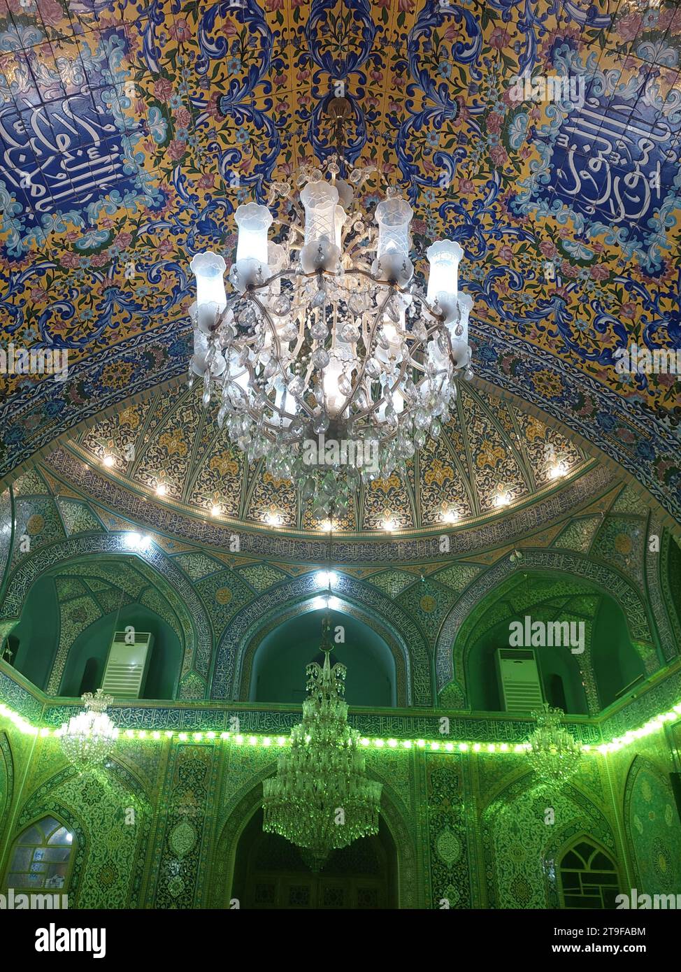 Beautiful islamic patterns hi-res stock photography and images - Alamy