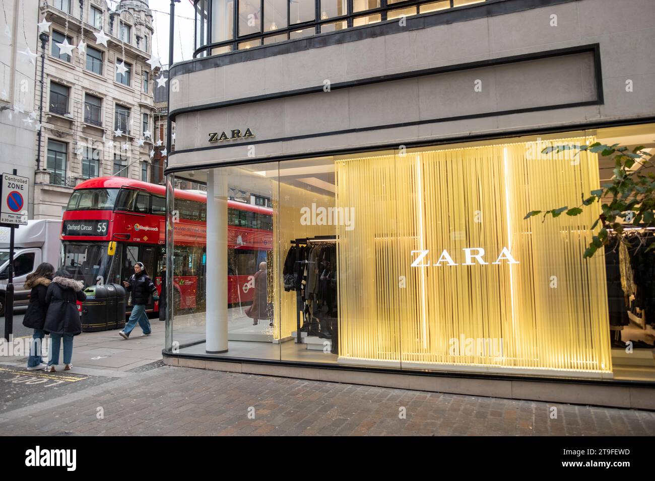 LONDON- NOVEMBER 23, 2023: Zara store on Oxford Street. Spanish retail ...