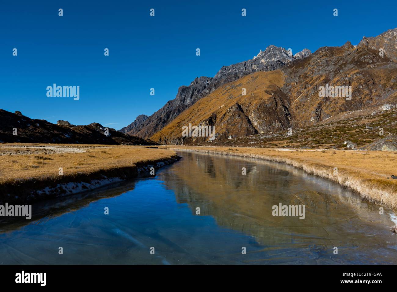 Taplejung hi-res stock photography and images - Alamy