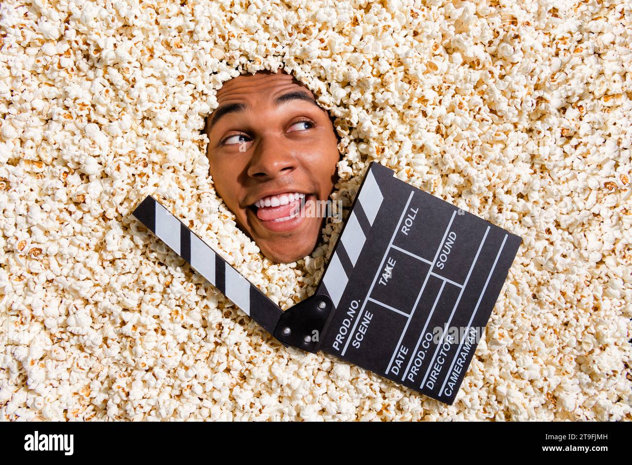 Photo of amazed man in pop corn look empty space enjoy new ...
