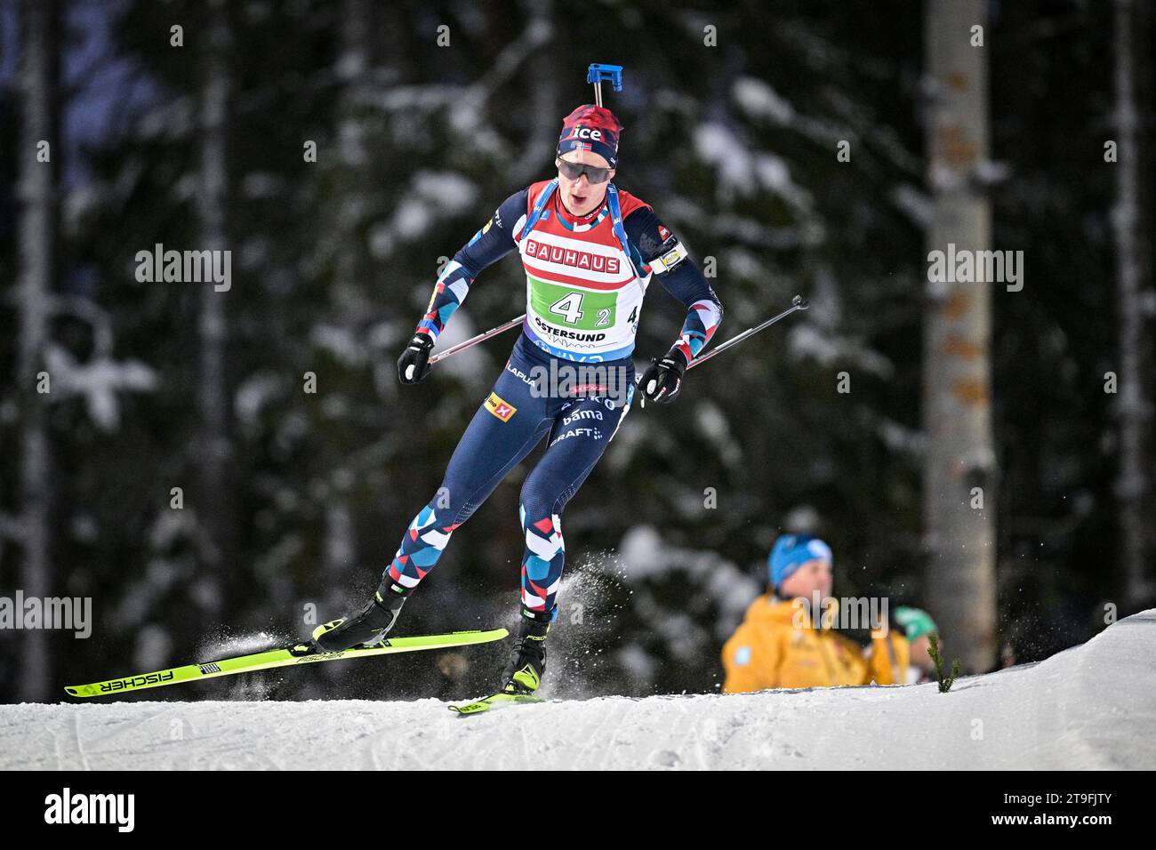 Ostersund, Sweden. 25th Nov, 2023. Norway´s Johannes Thingnes Bo in ...