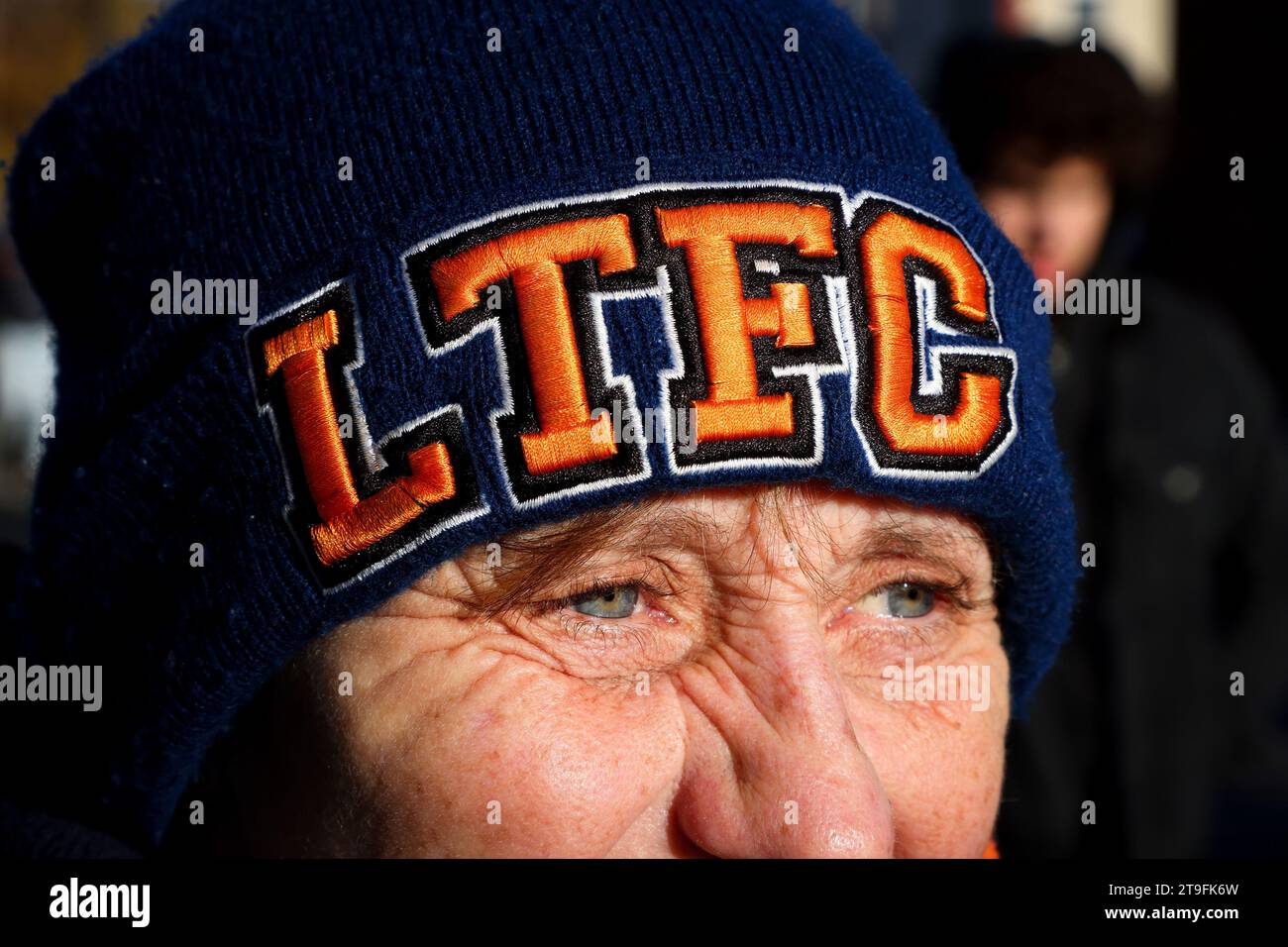 Luton hat hi-res stock photography and images - Alamy