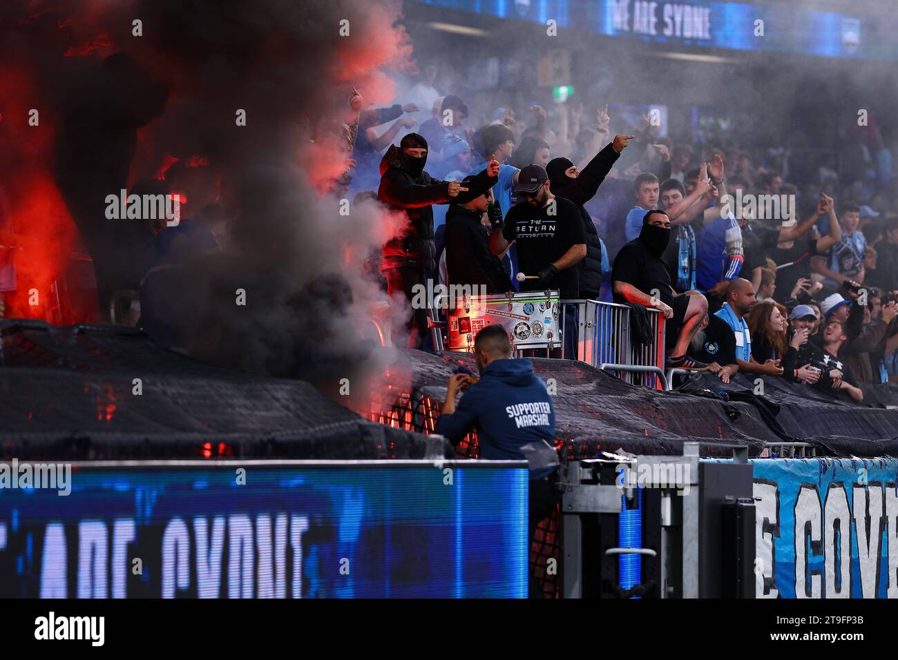 Stadium light flare hi-res stock photography and images - Alamy