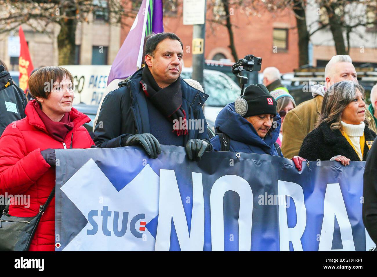 Scottish parliament protest culture hi-res stock photography and images ...