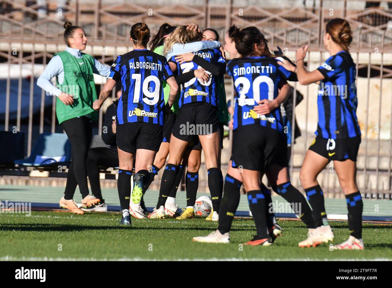 Milano, Italy. 25th Nov, 2023. Inter Women celebrates scoring to make ...