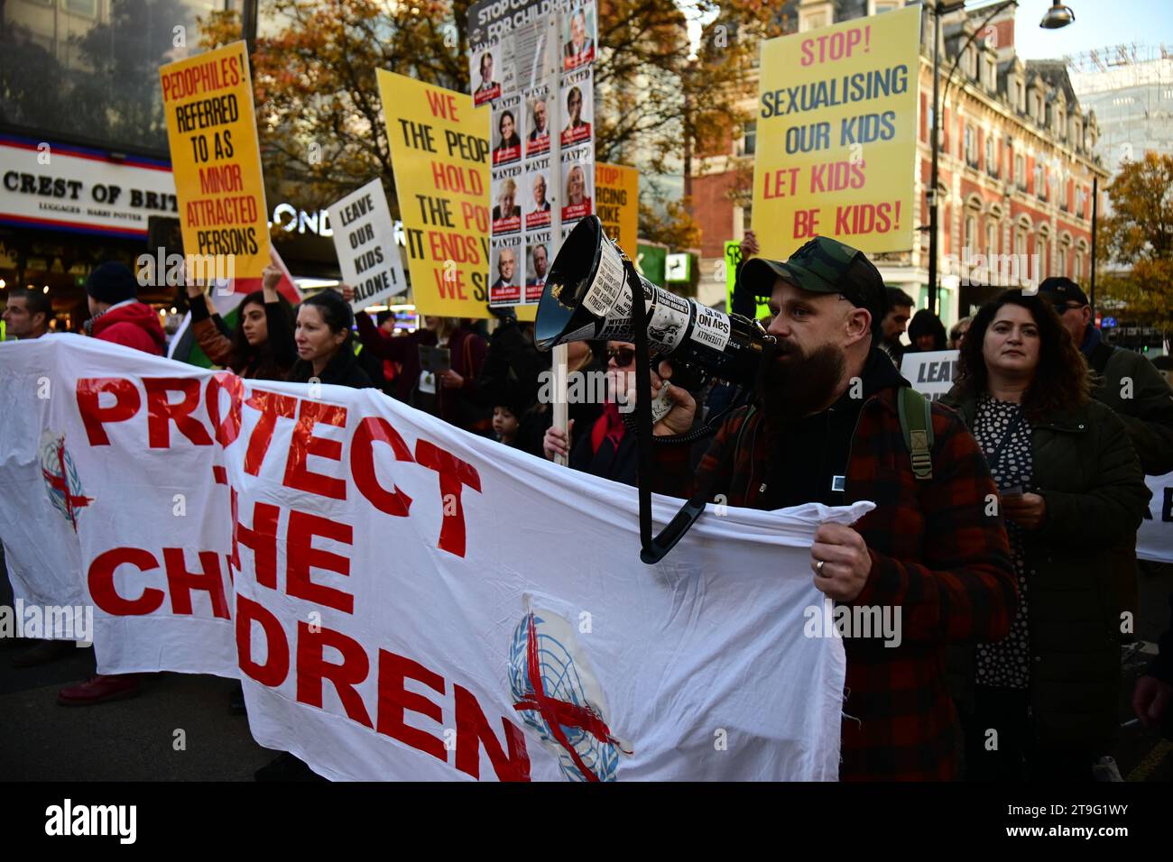 Sexualization children hi-res stock photography and images - Alamy