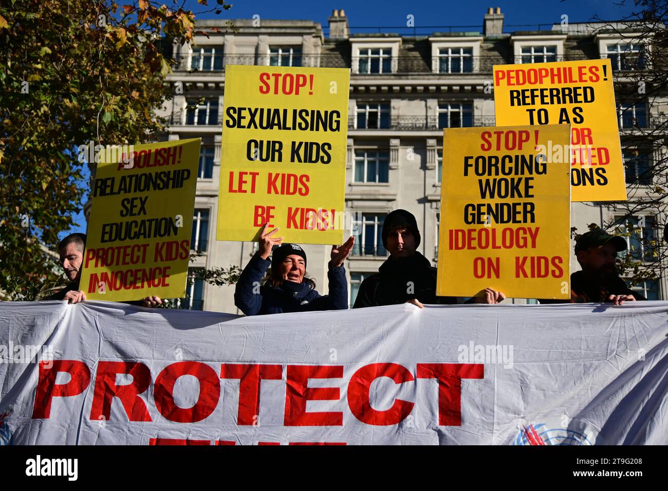 Sexualization and grooming hi-res stock photography and images - Alamy