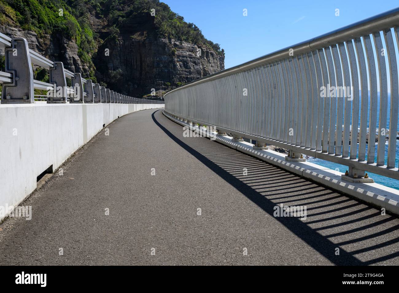 Coastal Sea cliff bridge in Australia Stock Photo - Alamy