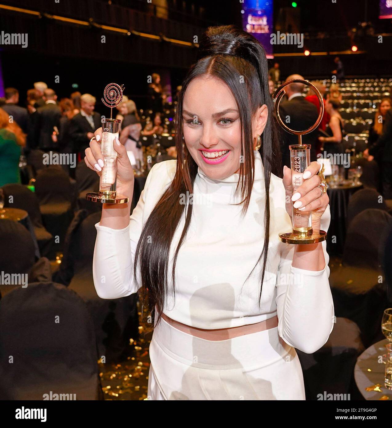 Polish-Czech singer Ewa Farna won the female singer category of the ...