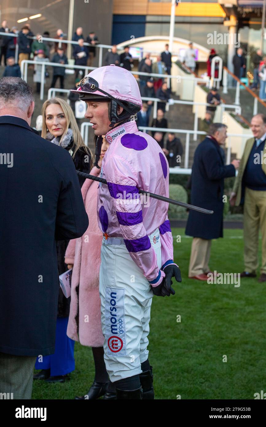 Owner chris giles hi-res stock photography and images - Alamy