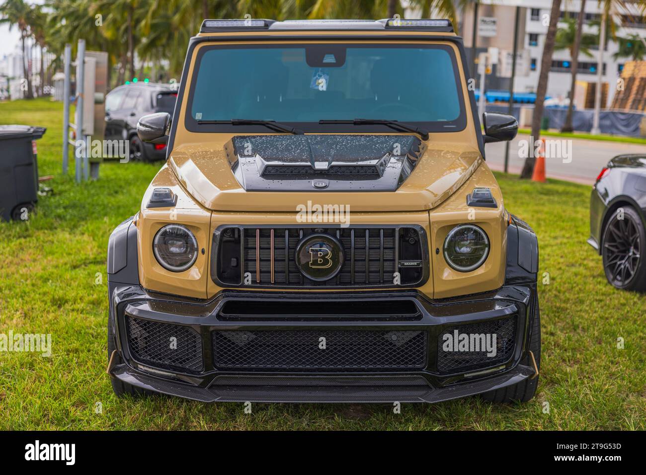 Frontal perspective of the Mercedes-Benz G-Class Brabus SUV in close-up ...