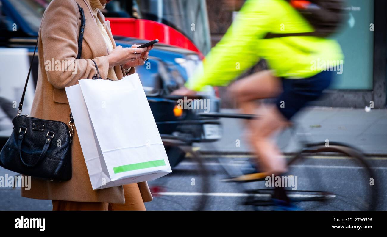 Busy city shopping street scene on Oxford Street, London Stock Photo ...