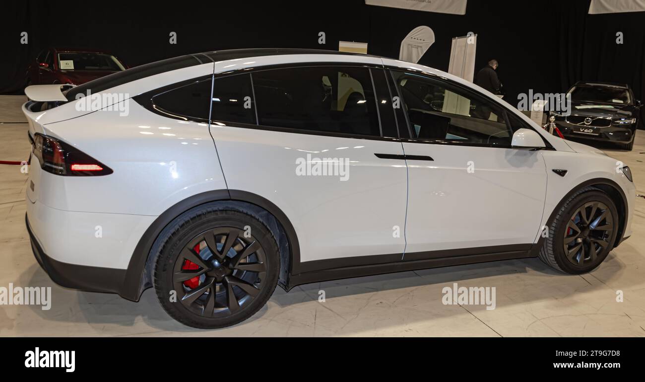 2023 tesla model y hi-res stock photography and images - Alamy