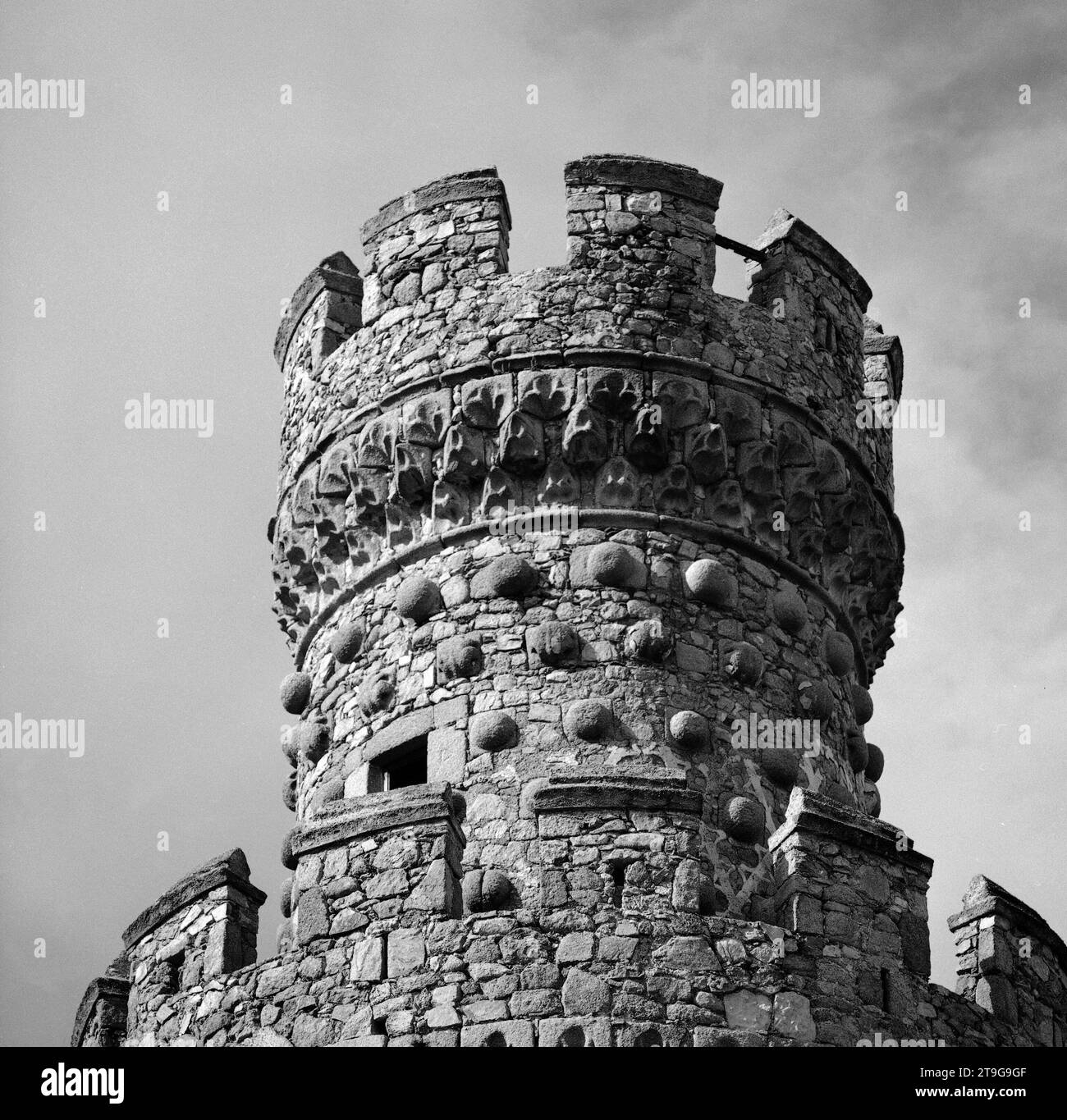 TORREON DEL CASTILLO DE MANZANARES EL REAL - SIGLO XV - FOTOGRAFIA EN ...