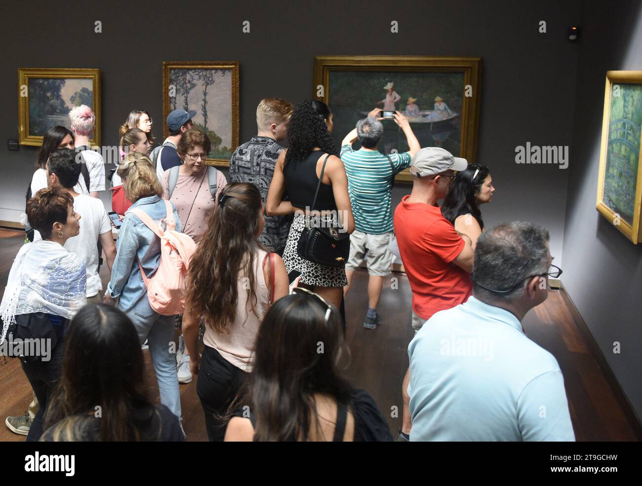 Paris, France - August 29, 2019: Crowd of visitor in Museum d'Orsay in ...