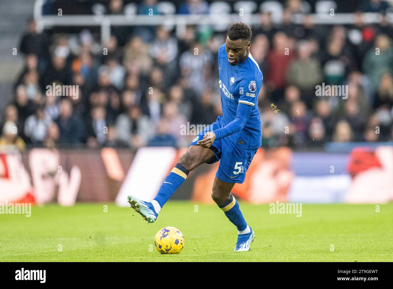 Benoit badiashile chelsea hi-res stock photography and images - Alamy