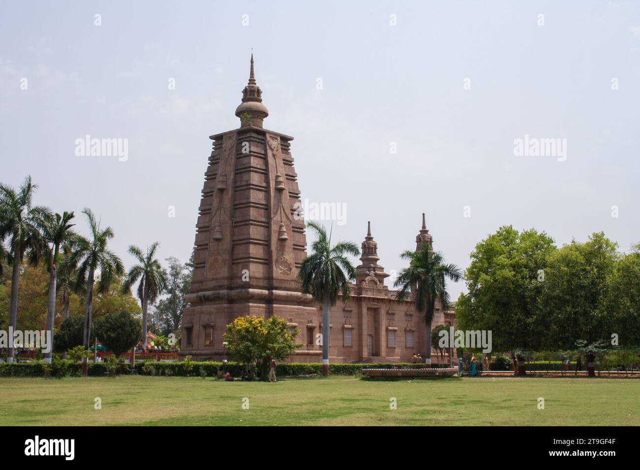 Sarnath Buddhist Pilgrimage Site Stock Photo - Alamy
