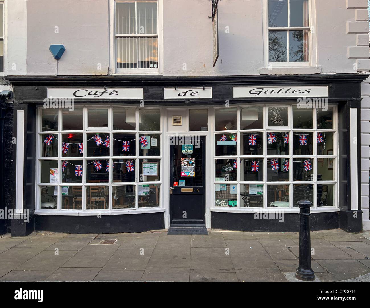 Facade of Georgian buildings in Church Street in the city of Wrexham ...