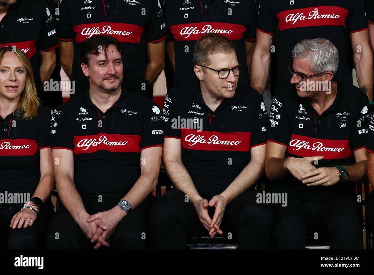 Abu Dhabi, Abu Dhabi. 25th Nov, 2023. (L to R): Ruth Buscombe (GBR ...