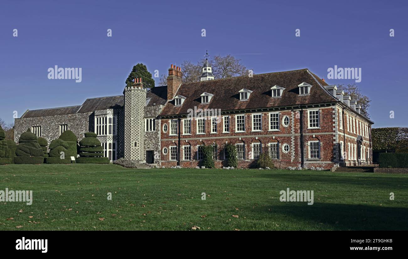 Austen hall hi-res stock photography and images - Alamy
