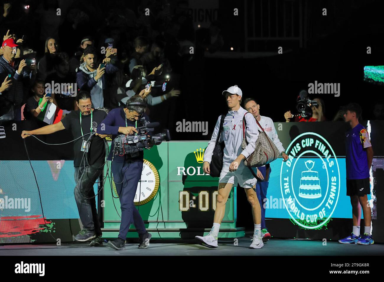Malaga, Malaga, Spain. 25th Nov, 2023. Jannik Sinner (ITA) walk on ...