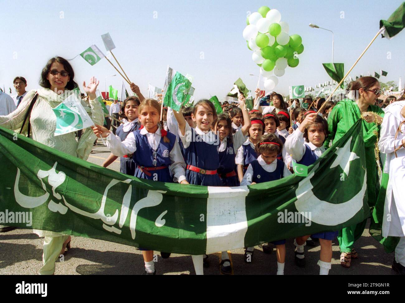 Pakistan waehrend der Krise 2001. 27.09.2001, PAK, Pakistan, Islamabad ...