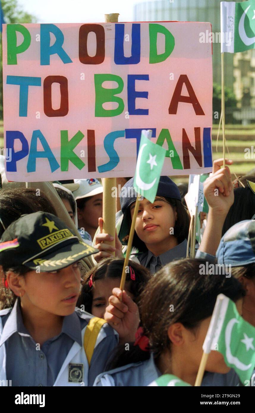 Pakistan waehrend der Krise 2001. 27.09.2001, PAK, Pakistan, Islamabad ...
