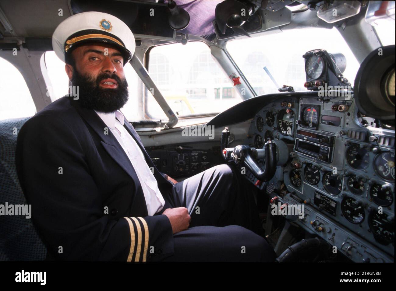 Internationaler Flughafen. 30.06.2001, AFG, Afghanistan, Kandahar: der ...