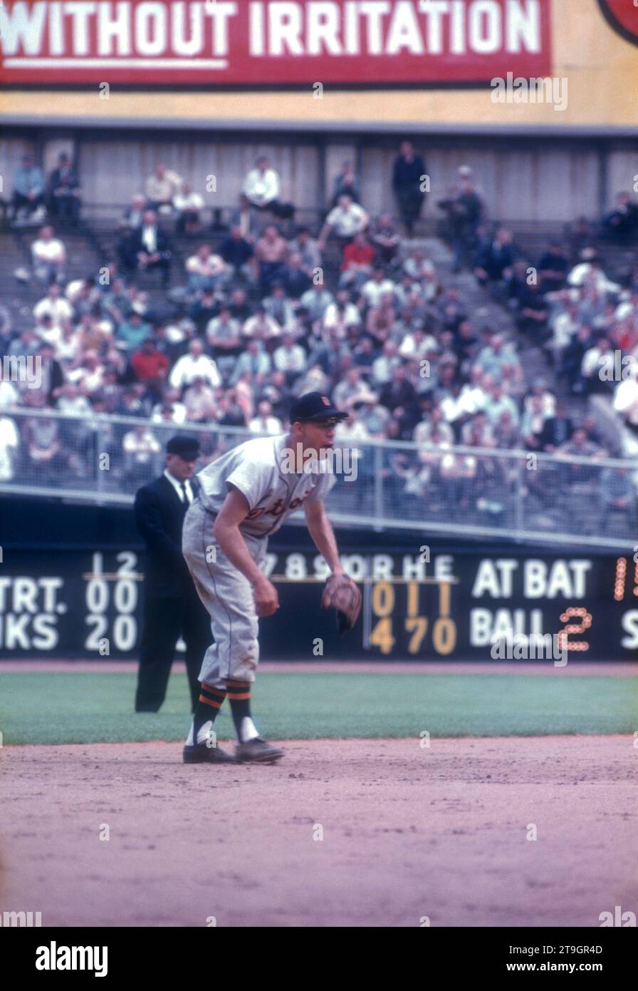 BRONX, NY - MAY 13: Shortstop Harvey Kuenn #7 of the Detroit Tigers ...