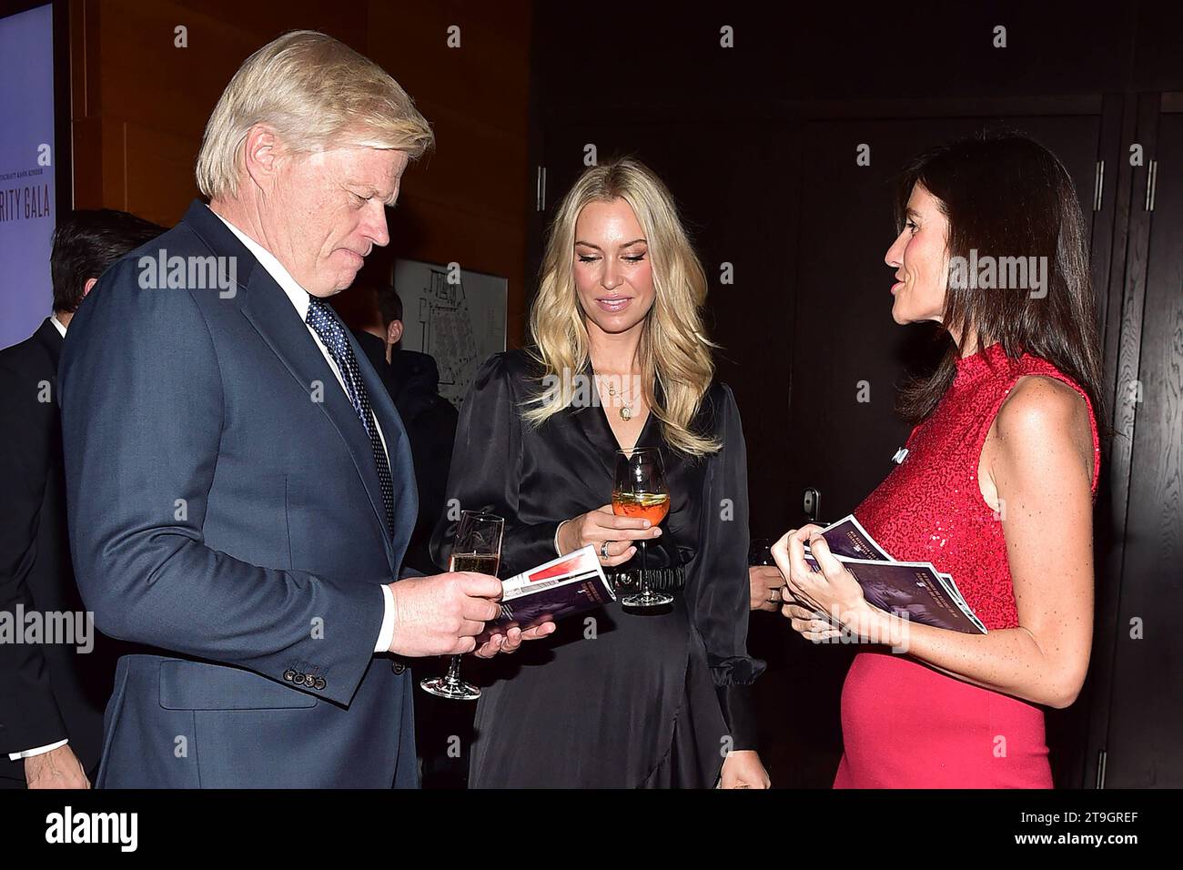 Wirtschaft kann Kinder Charity Gala 2023 Oliver Kahn mit Ehefrau Svenja ...