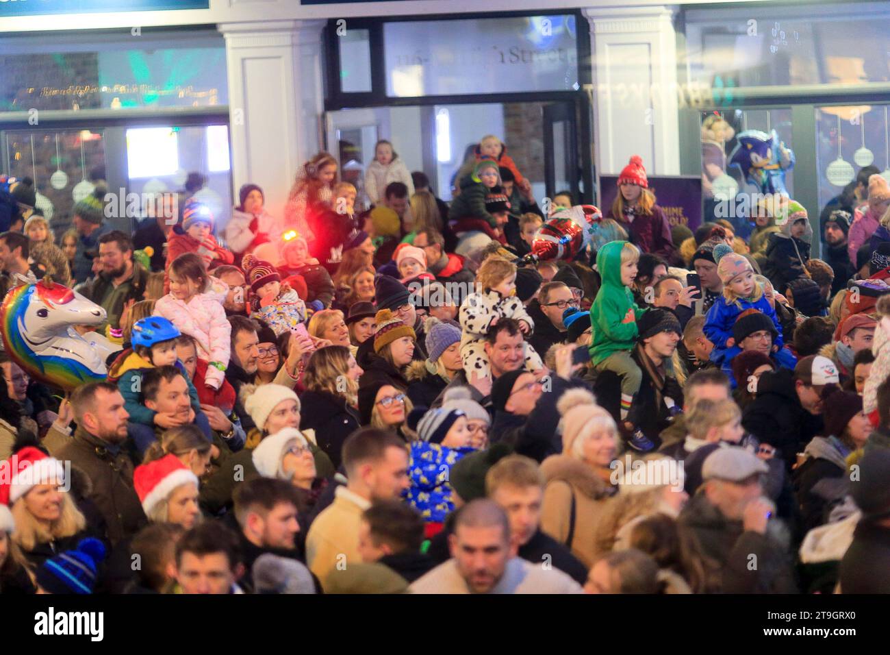 High Street, Godalming. 25th November 2023. Large crowds turned out for ...