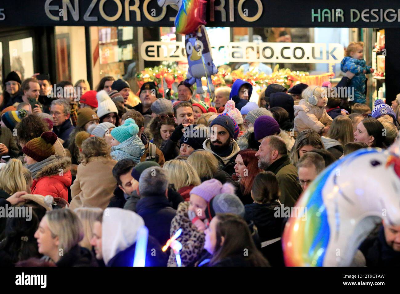 High Street, Godalming. 25th November 2023. Large crowds turned out for ...
