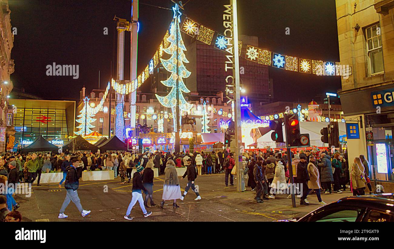 Glasgow, Scotland, UK. 25th November, 2023. George Square Winterfest ...