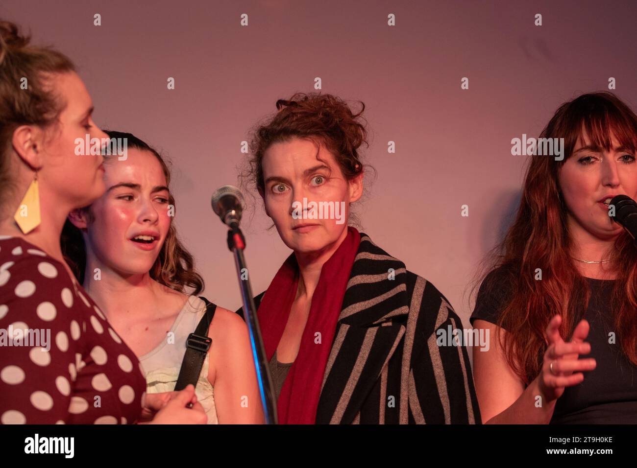 Fat dots hi-res stock photography and images - Alamy