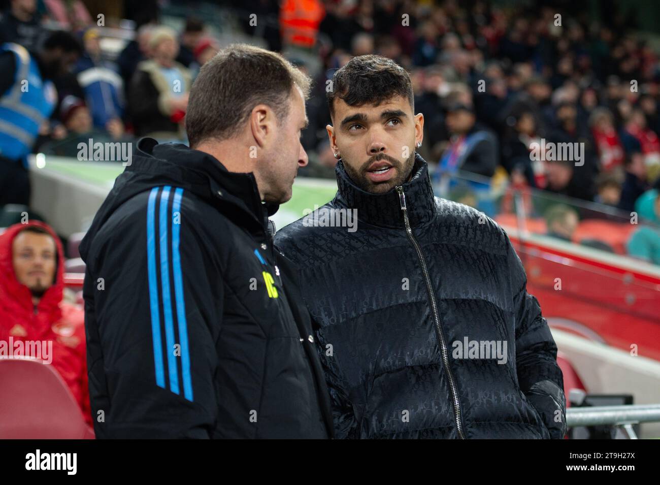 Raya arsenal november 2023 hi-res stock photography and images - Alamy