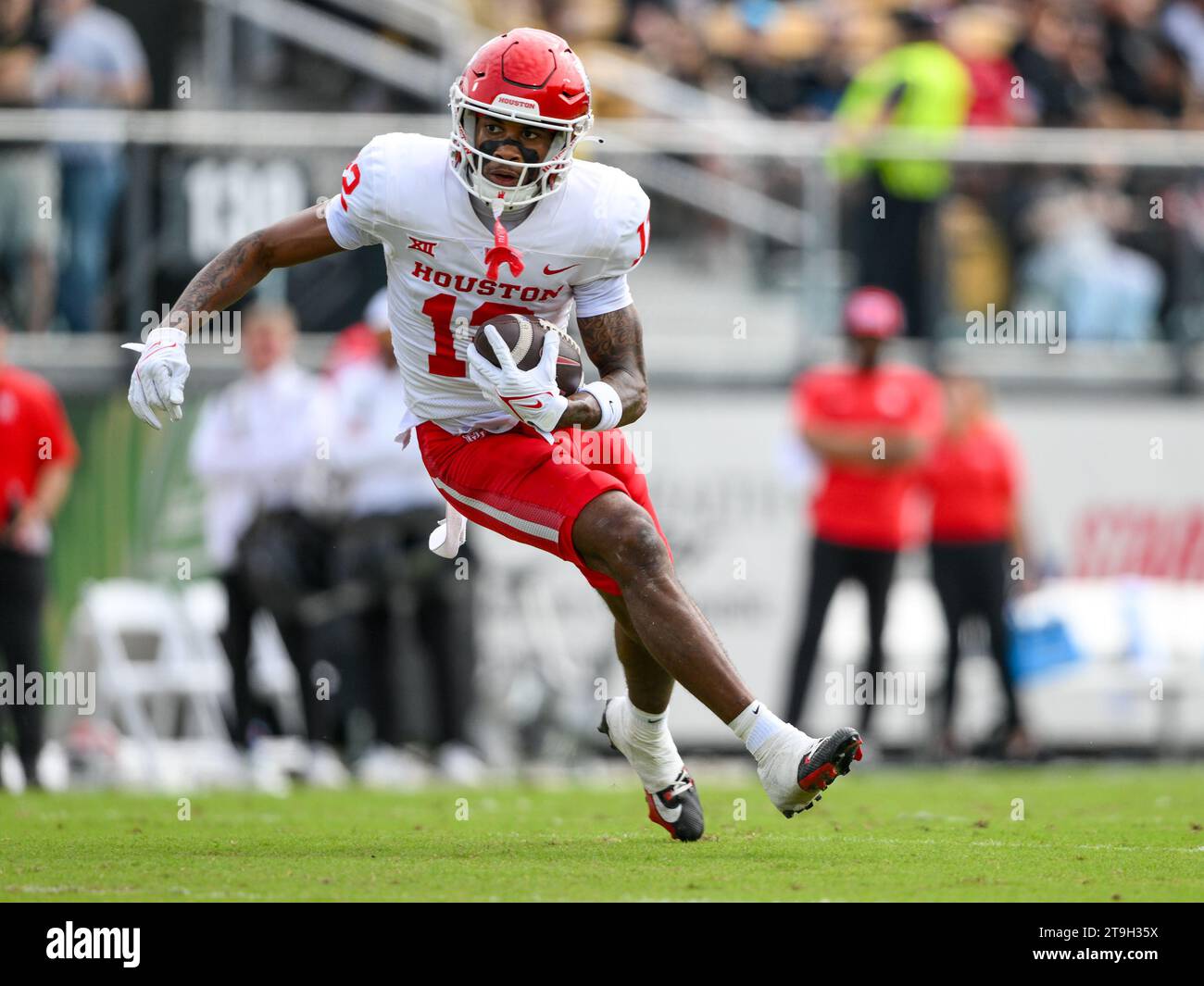 Orlando, FL, USA. 25th Nov, 2023. Houston Cougars wide receiver Stephon ...