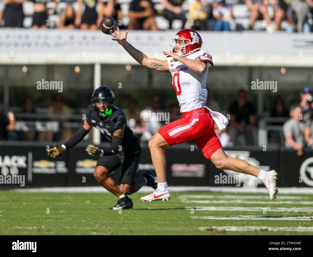 November 25, 2023: Houston Cougars wide receiver Joseph Manjack IV (0 ...