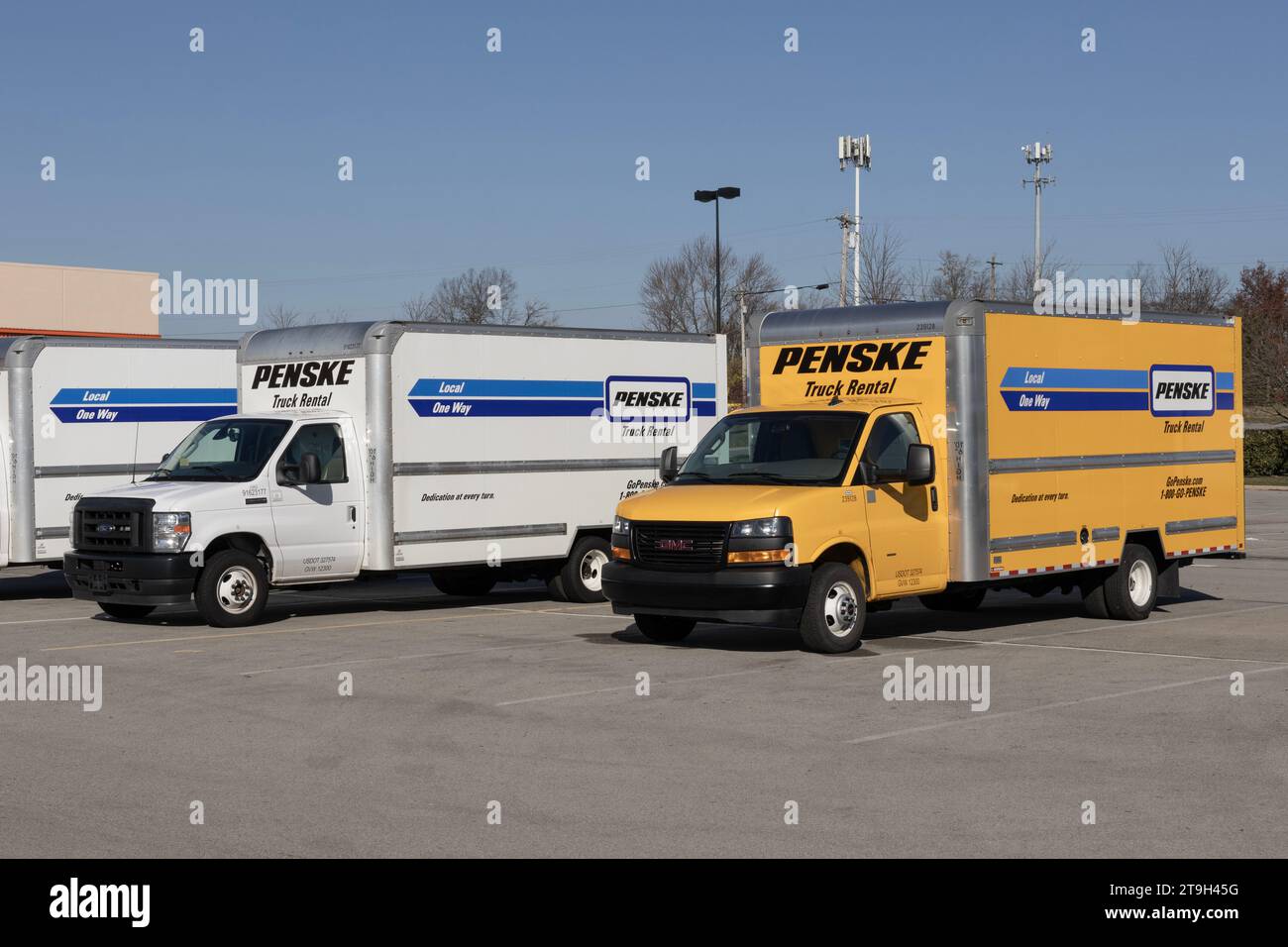 Penske rental truck hi-res stock photography and images - Alamy